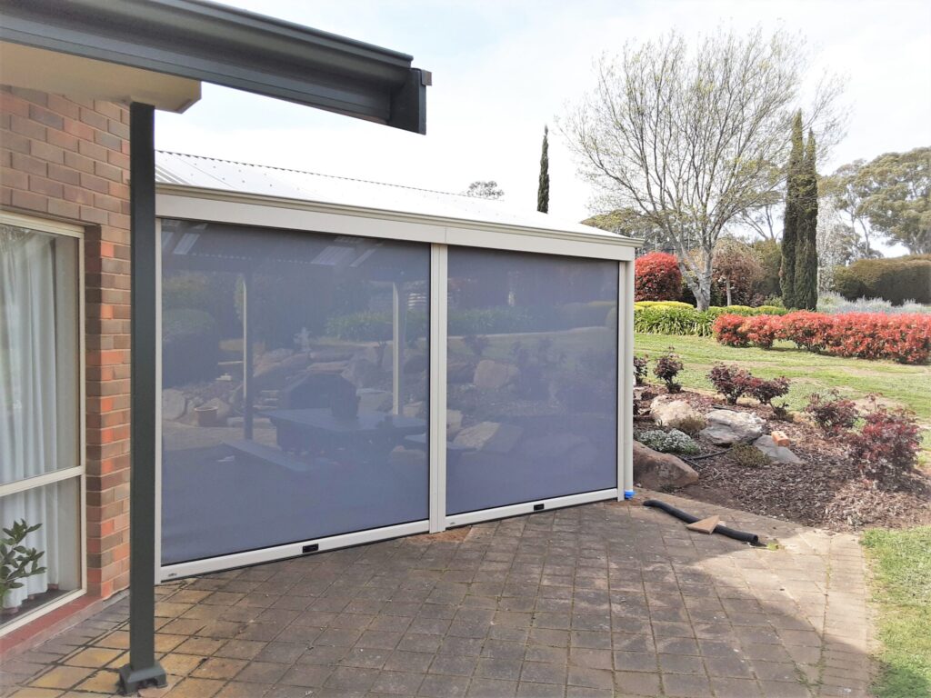 Smart Straight Drop Outdoor Blinds For Privacy| The Smart Blinds Co